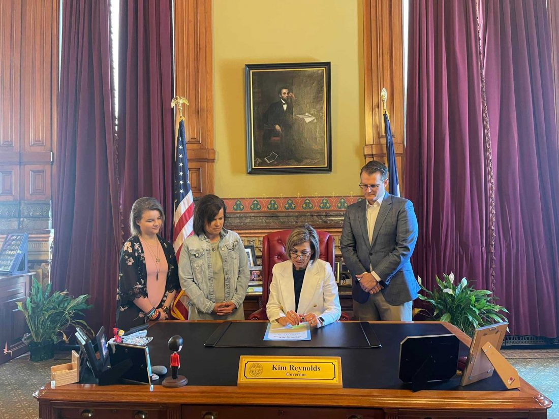 Love and support | News, Sports, Jobs - Messenger News